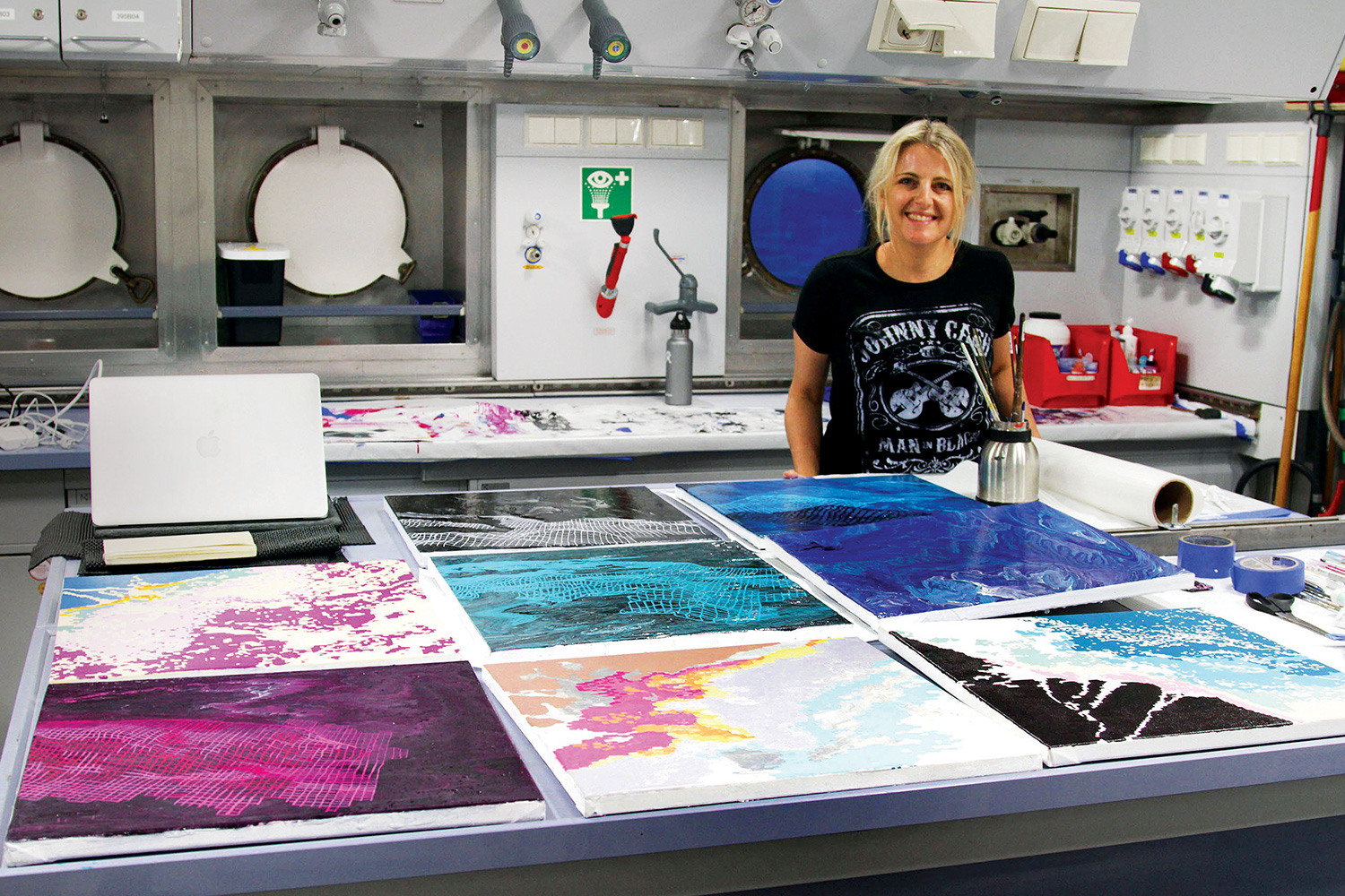 Artist-At-Sea - Schmidt Ocean Institute